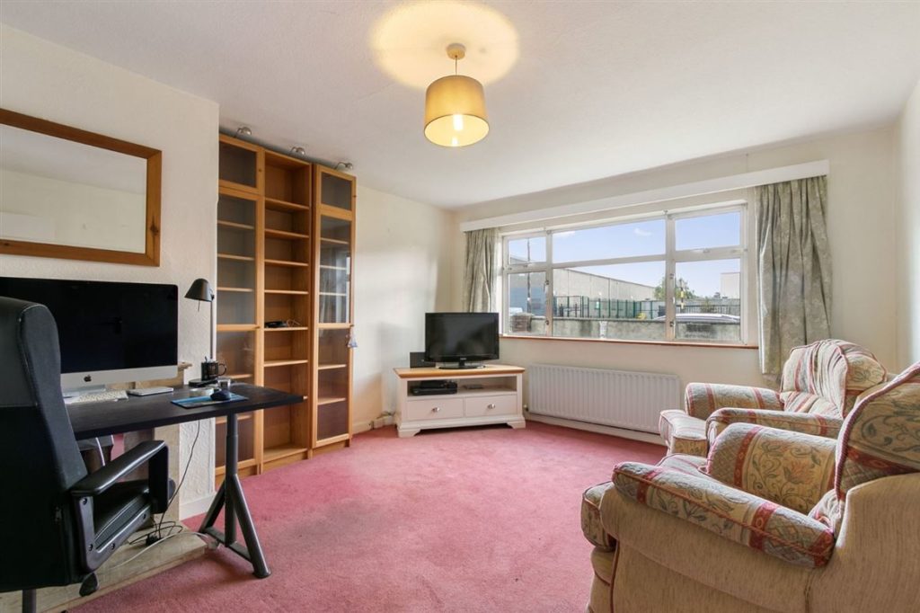 Superb upgrade potential in Sallynoggin - MyHome.ie